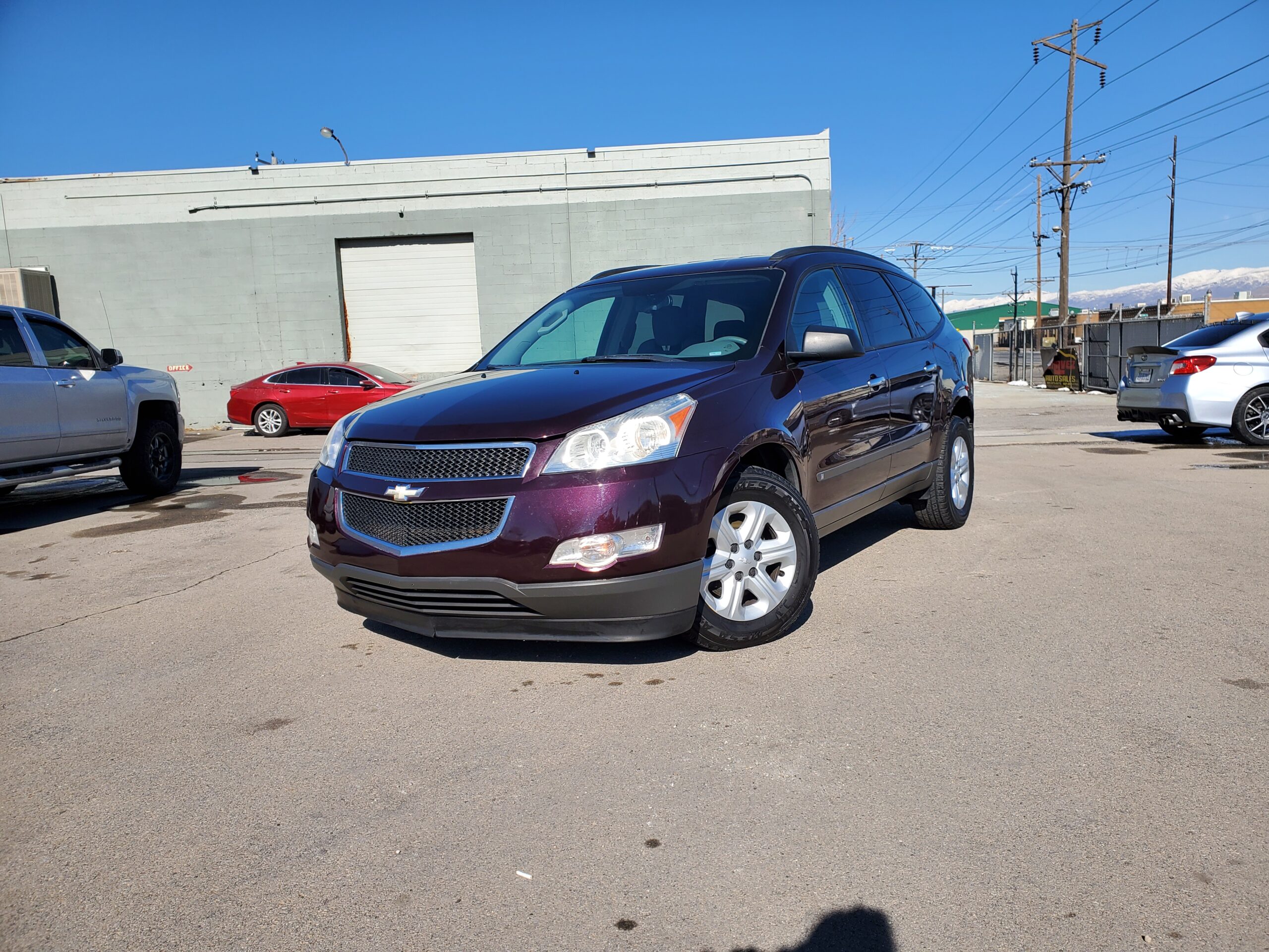 2009 CHEVROLET TRAVERSE LS | Chavez Auto Sales